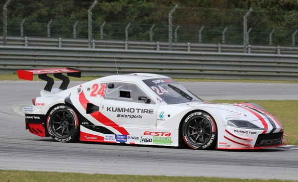 [2023 CJ대한통운 슈퍼레이스 개막전 슈퍼6000] 결과가 뒤집혔다. 공식 1위는 이창욱