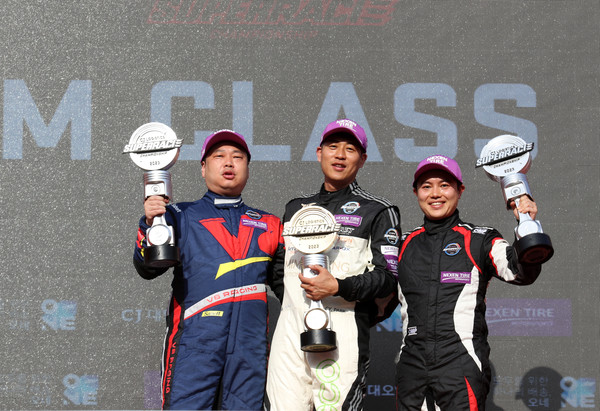 [2023 CJ대한통운 슈퍼레이스 제4전 M클래스] 박찬영, '폴 투 윈'으로 데뷔 첫 승 후 "얼떨떨 하면서도 기쁘다!"