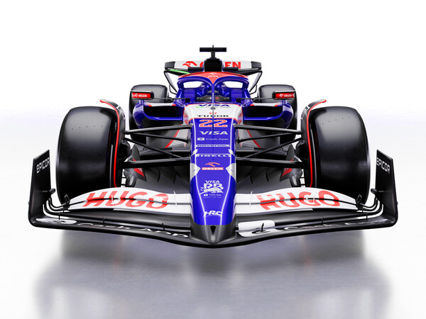 레이싱 불스, 2024 시즌의 F1 첫 머신 ‘VCARB01’ 컬러 공개