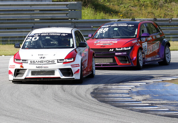 [2025 현대 N 페스티벌 개막전 그란 투리스모 eN1컵 레이스 2] 김규민, "이번에는 나!"