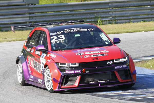 [2025 현대 N 페스티벌 개막전 그란 투리스모 eN1컵 레이스 2] 김규민, "이번에는 나!"